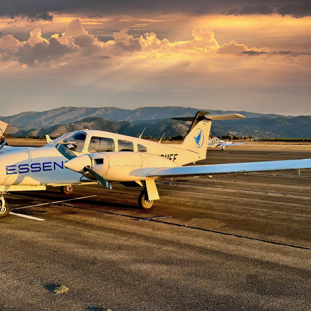 Piper Seminole Multi Engine Hourly Aircraft Rental | Flight School Los ...